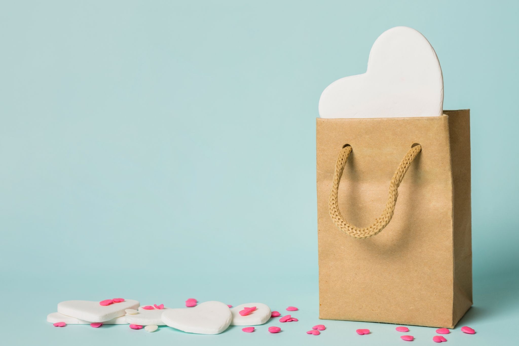 How Gift Bags Support Sustainable Brand Messaging - Modernbusinesslife